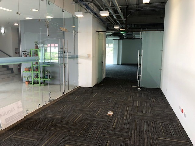 Office Space inside a Business Center in Santa Ana