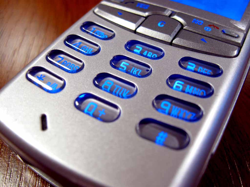 How to Get a Cell Phone