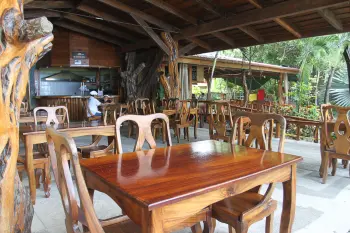 Tabanuco Beachfront Restaurant and Bar