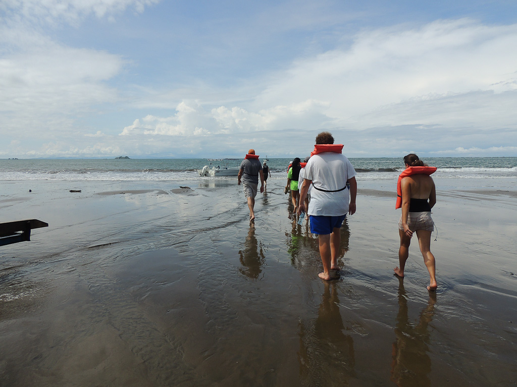 ballena-aventura-tour-walking-4.jpg